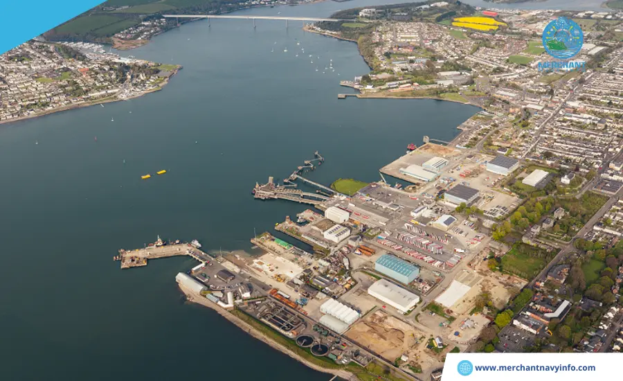 What Are the 7 Major Ports in the UK?