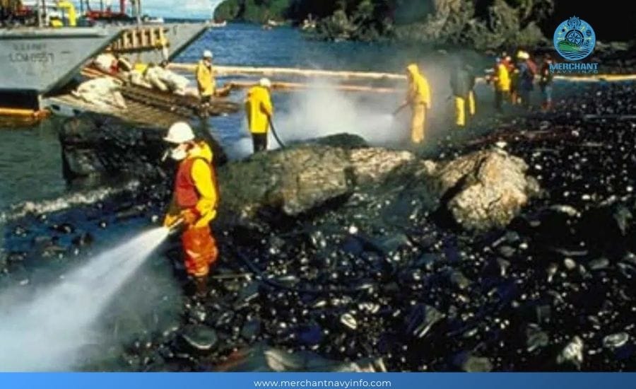 Amoco Cadiz Oil Spill - Largest Loss of Marine Life - Blog