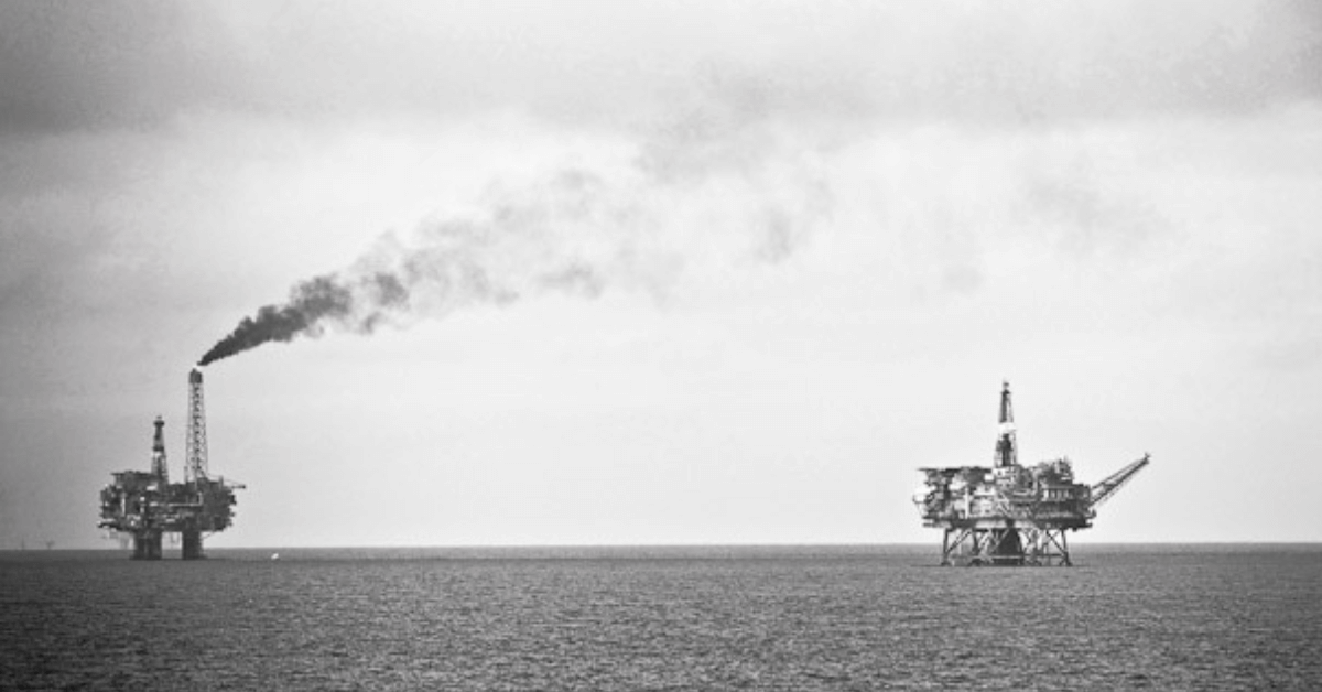 List of Top 10 Abandoned Oil Rigs in the World - Marine blog